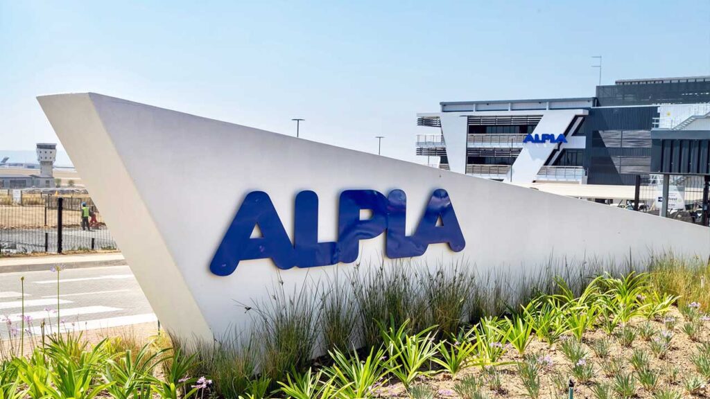 ALPLA Future Corner capacitó a 70 jóvenes mexicanos con sistema dual